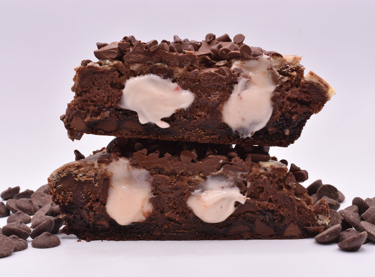 Black Heart BROOKIE – Hay Sweetie